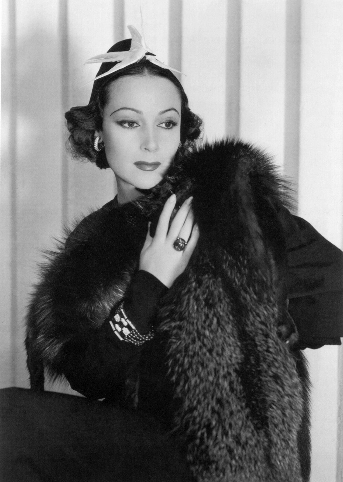 Dolores del Rio – houses before and after Cedric Gibbons – BEGUILING ...